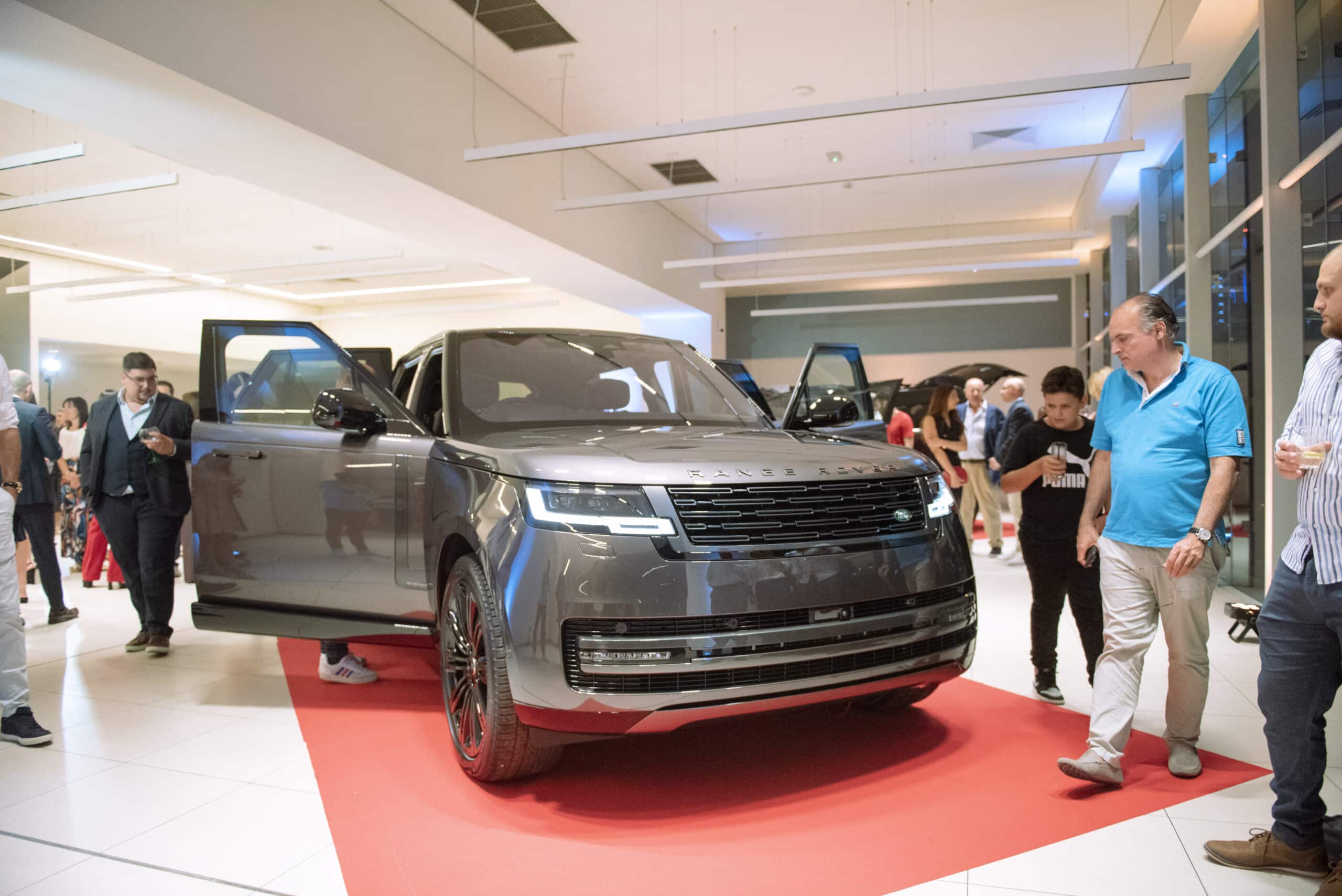 About Us - Muscats Motors